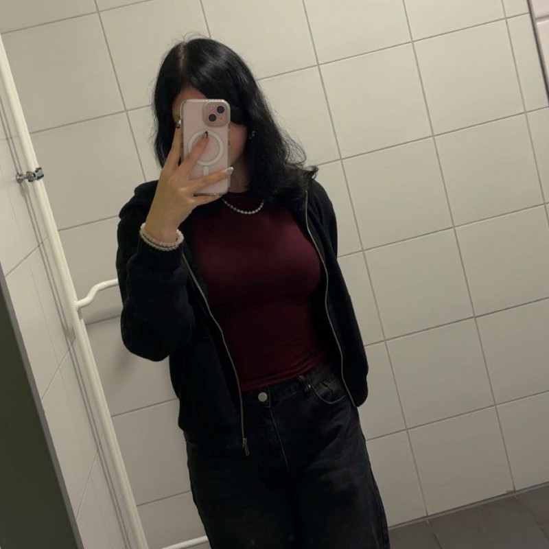 Shirin (@shirin.peach) | Snapchat Stories, Spotlight & Lenses