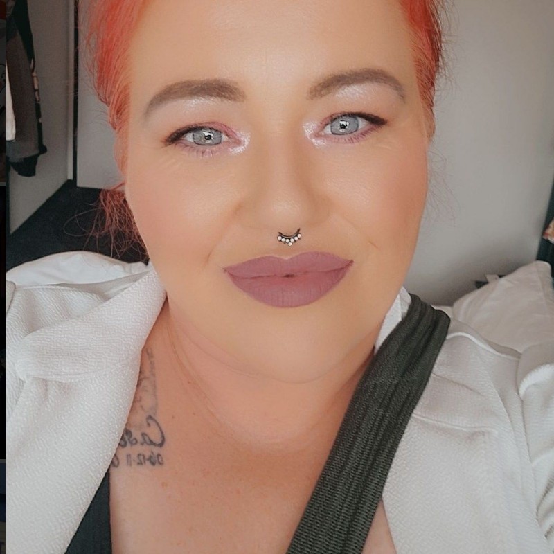 Shirlyn Givens (@shirlyn_givens) | Snapchat Stories, Spotlight & Lenses