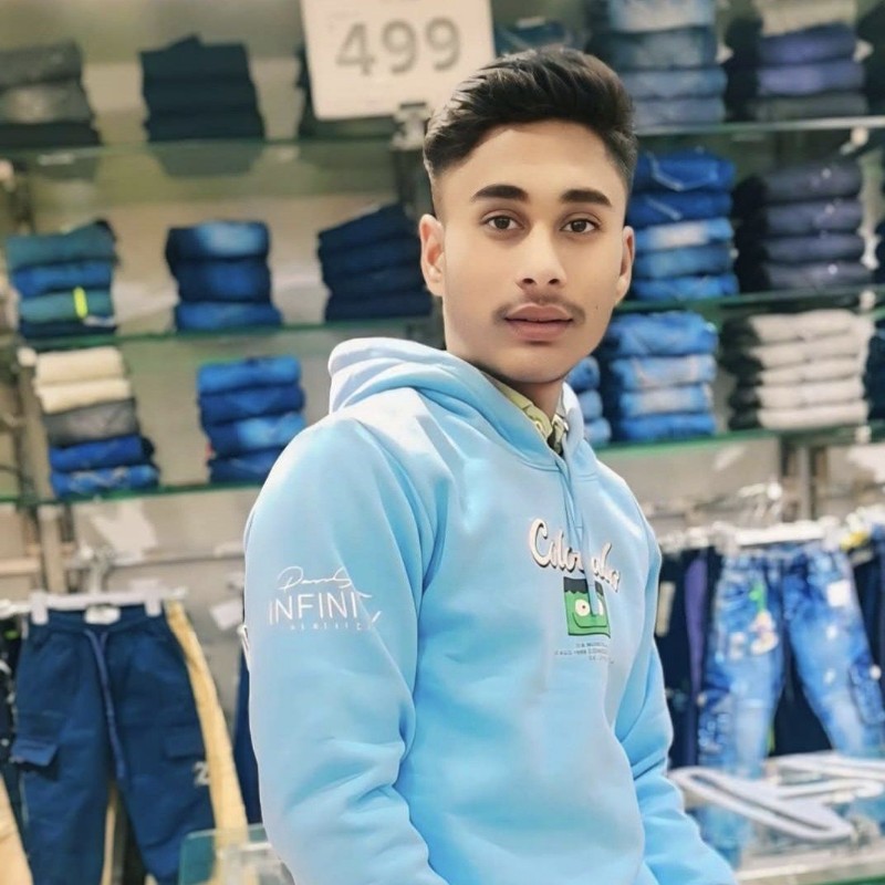 Shivam Singh Rajput 143 (@shivams22336694) | Snapchat Stories ...