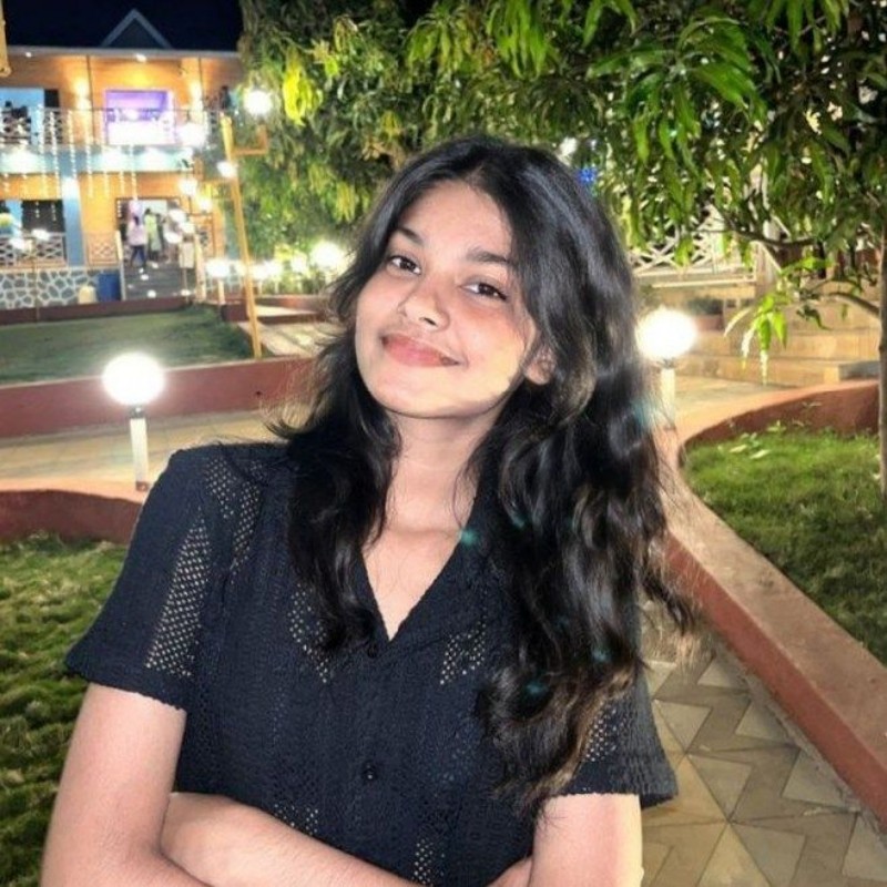 Shivanya (@shivanya_756) | Snapchat Stories, Spotlight & Lenses