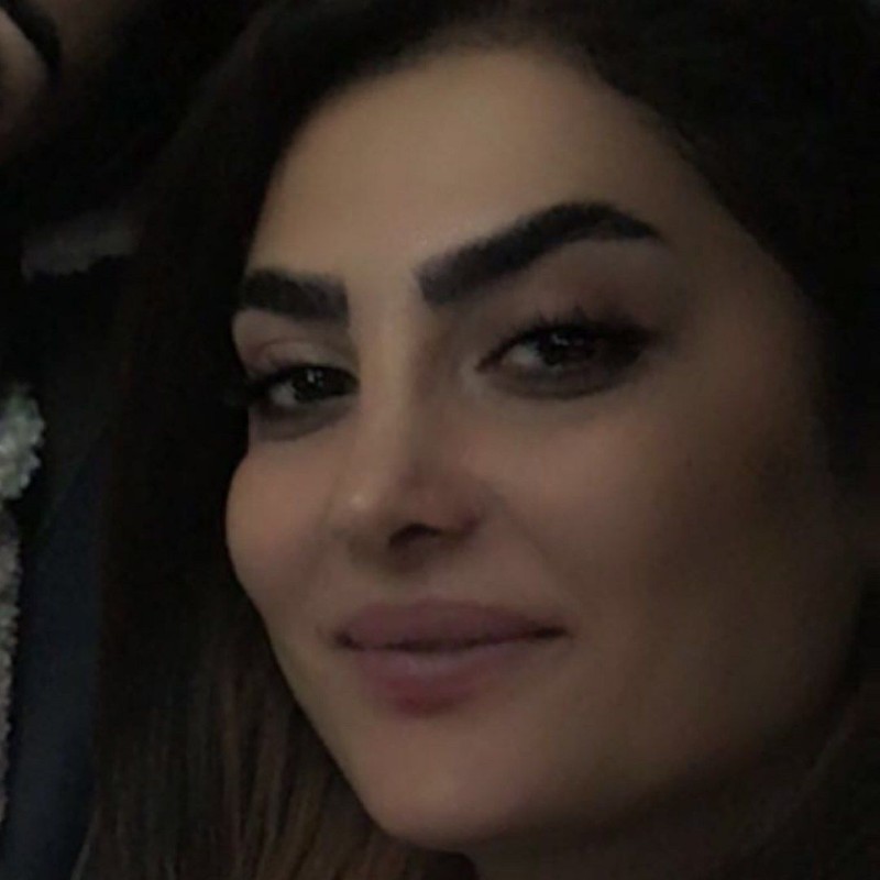 Roya Shokri (@shokri1984) | Snapchat Stories, Spotlight & Lenses