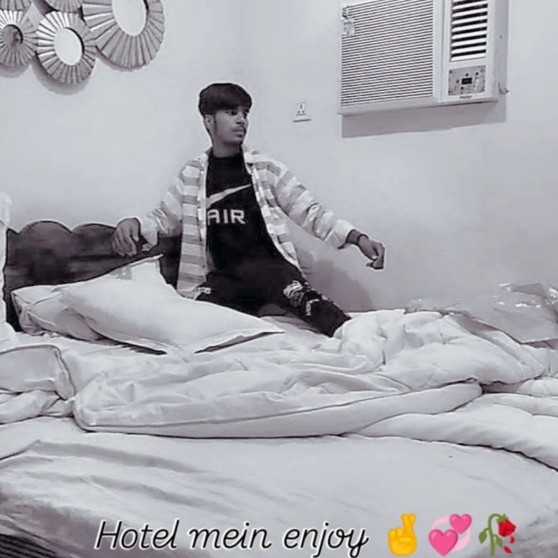 Shubham (@shubham253516) | Snapchat Stories, Spotlight & Lenses