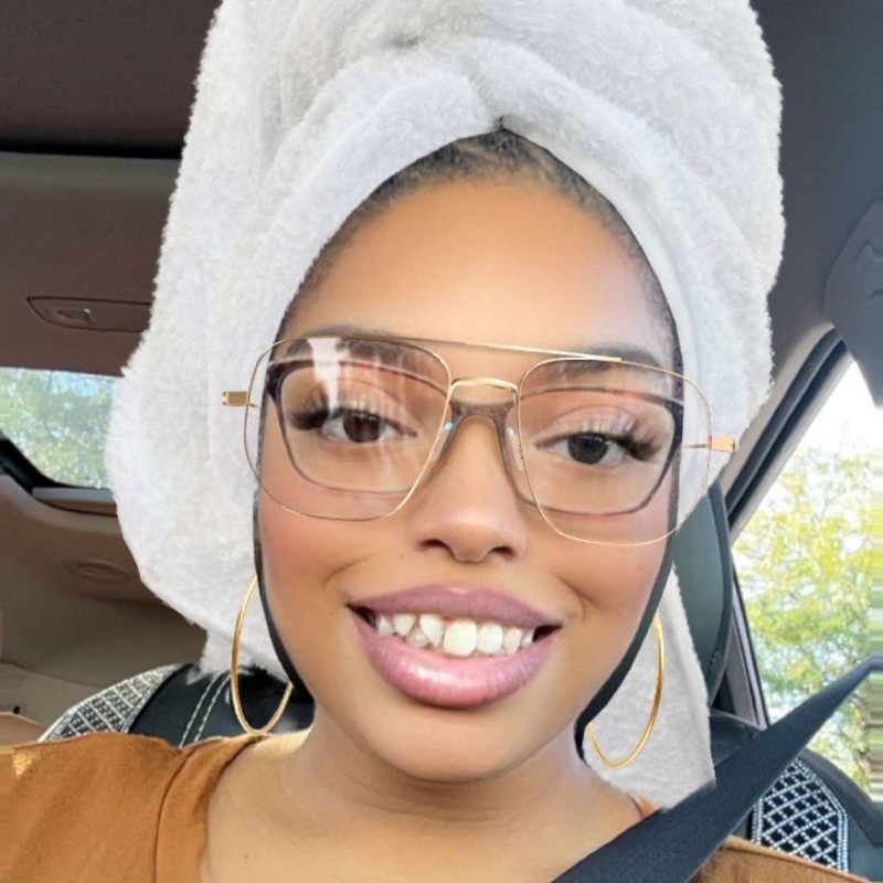 Sienna Hall (@siennahall348) | Snapchat Stories, Spotlight & Lenses