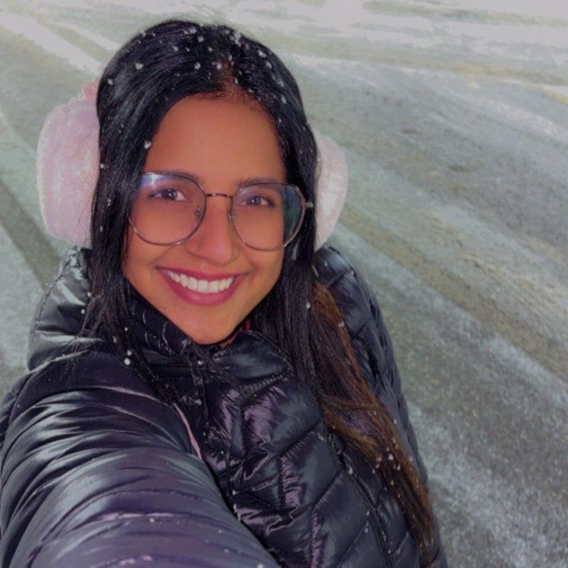 iGhaint Sardarni (@simarjeet.kaur) | Snapchat Stories, Spotlight & Lenses