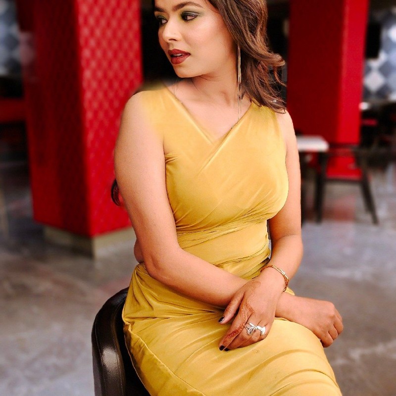 Simi Bhati (@simi-bhati) | Snapchat Stories, Spotlight & Lenses