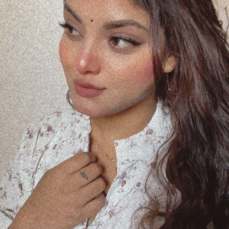 Simran Gill (@simmo_gil25) | Snapchat Stories, Spotlight & Lenses