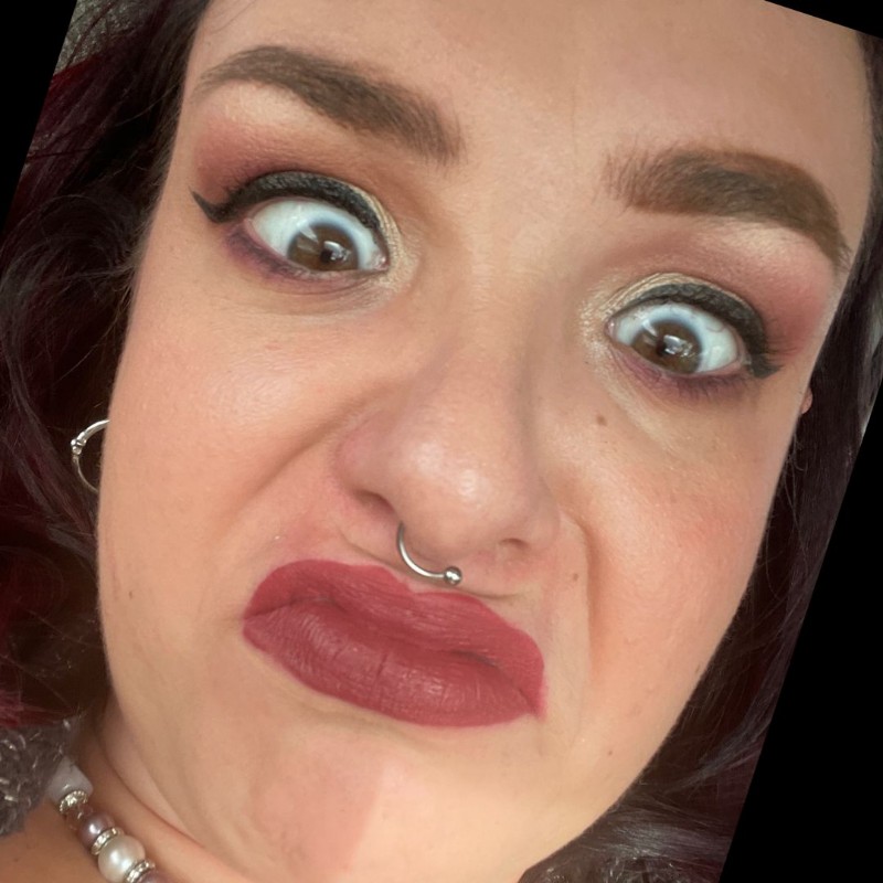 Emily (@simplyemily710) | Snapchat Stories, Spotlight & Lenses