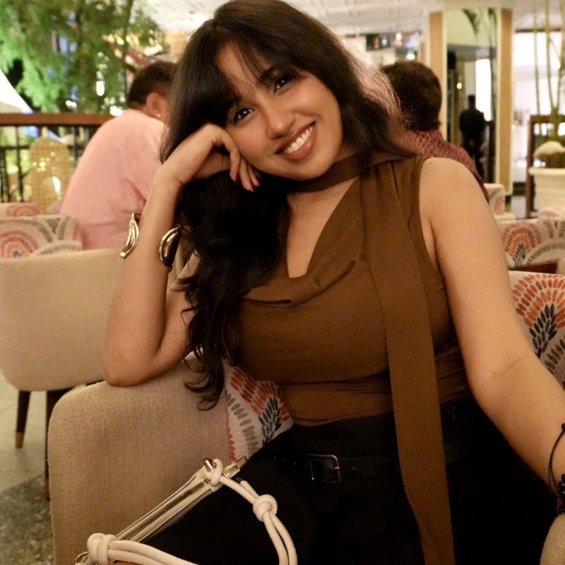 Simran Toora (@simrantoora124) | Snapchat Stories, Spotlight & Lenses