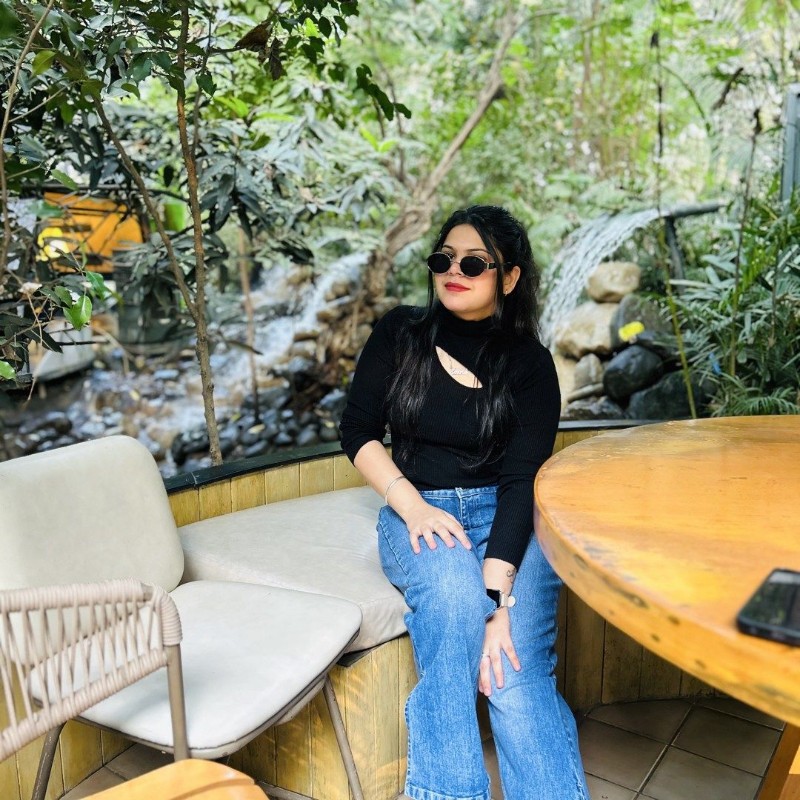 Simran Anand (@simu_4596) | Snapchat Stories, Spotlight & Lenses