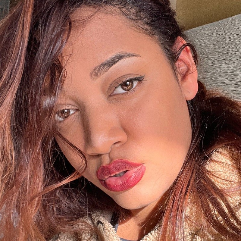 Sincerelyamused Zulema 🏽 (@sincerelyamused) | Snapchat Stories, Spotlight & Lenses