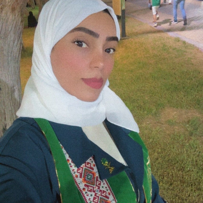 قــمــورهة🇸🇦 في سوق الحب (@sindrla20115) | Snapchat Stories, Spotlight ...