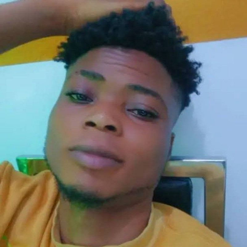 Bernard Dennis (@sirben_hero) | Snapchat Stories, Spotlight & Lenses