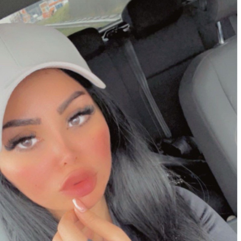 🦌 Noura🦌 👑 (@sisisisi-1992) | Snapchat Stories, Spotlight & Lenses