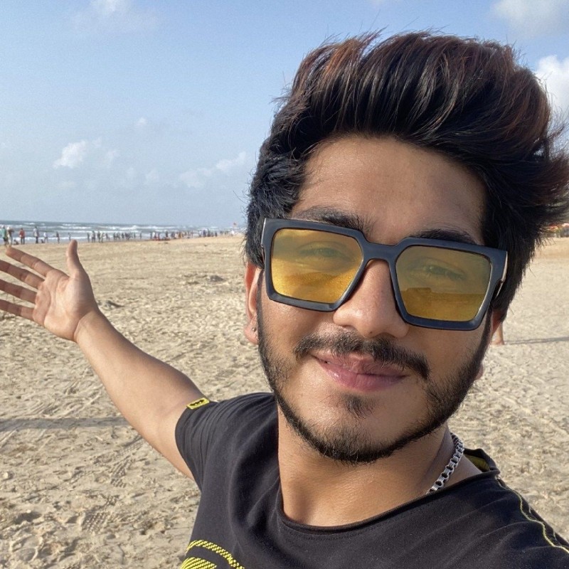Skater Rahul (@skater_rahul) | Snapchat Stories, Spotlight & Lenses