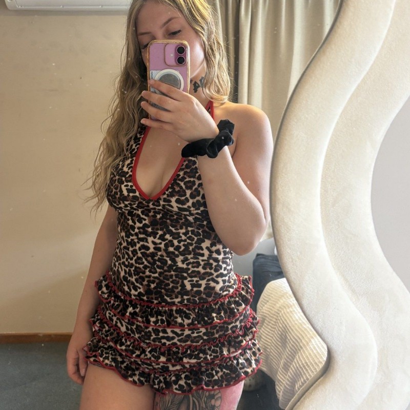 Sky Kinley (@sky.kinley) | Snapchat Stories, Spotlight & Lenses