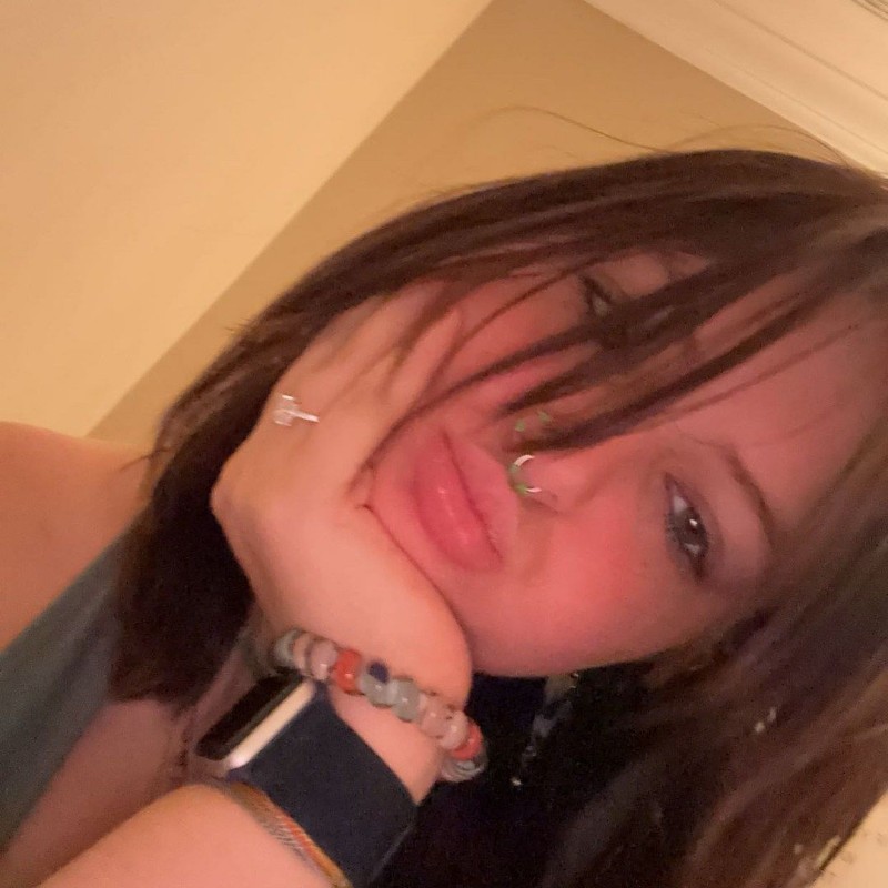 skyler🌱💚 (@skythomasson) | Snapchat Stories, Spotlight & Lenses