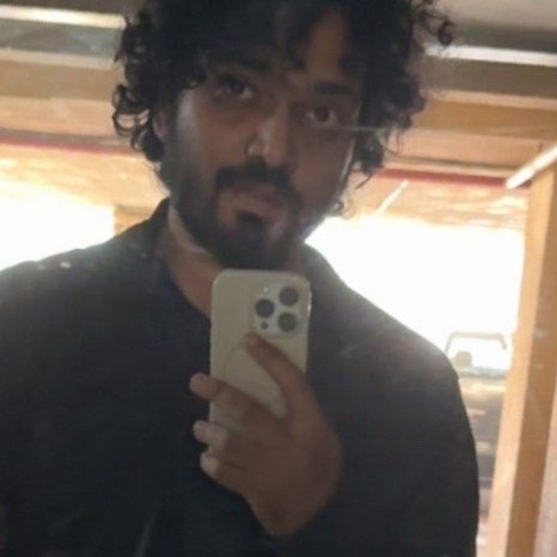 Akash T (@skywalkar) | Snapchat Stories, Spotlight & Lenses