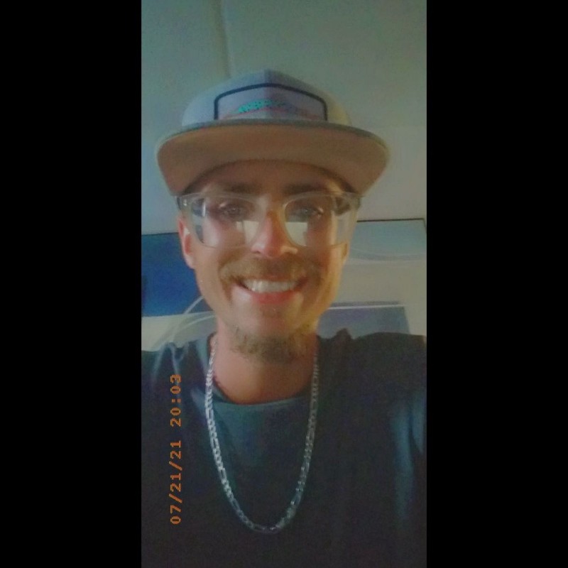 Wyatt Norris（@slimjimmy817） | Snapchatストーリー、スポットライト、レンズ