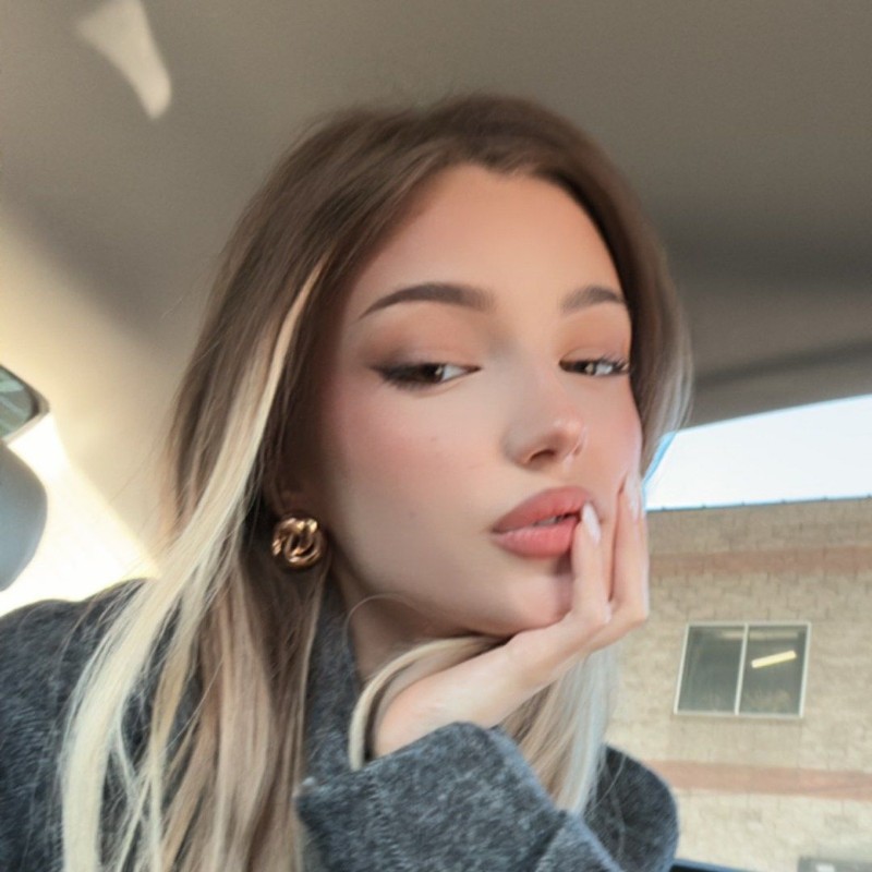 Anastasia Slobodenko (@slobanastasia) | Snapchat Stories, Spotlight ...