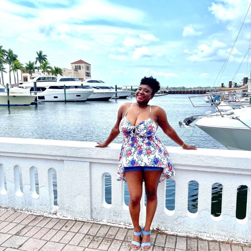 Shakeya Lovett (@slovett324) | Snapchat Stories, Spotlight & Lenses