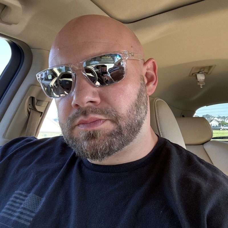 Andrew (@smash1458) | Snapchat Stories, Spotlight & Lenses