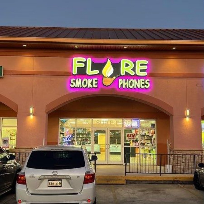 FlareSmoke&phones (@smokephones) | Snapchat Stories, Spotlight & Lenses