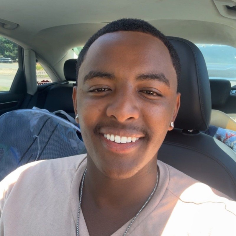 Smoky Saba (@smokysaba) | Snapchat Stories, Spotlight & Lenses