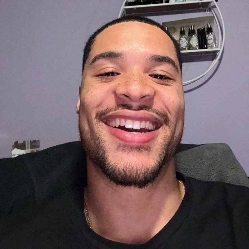 Enoch J (@smoothpapi) | Snapchat Stories, Spotlight & Lenses