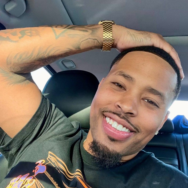 Eric Yates Jr (@smoothvisionary) | Snapchat Stories, Spotlight & Lenses