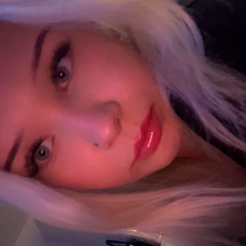 sofia💘 (@sofia.anneli) | Snapchat Stories, Spotlight & Lenses