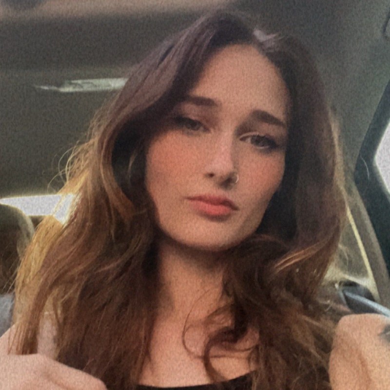 Sofía🥵 (@sofia_seymour) | Snapchat Stories, Spotlight & Lenses