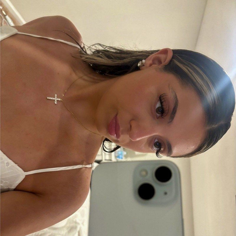 Sofia (@sofiaa-meneses) | Snapchat Stories, Spotlight & Lenses