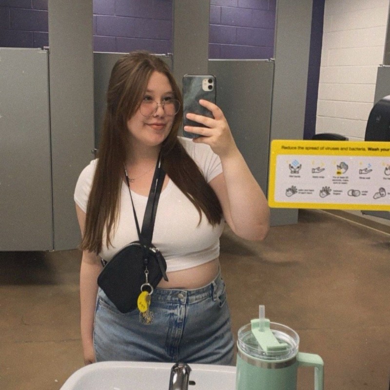 ☮︎ 𝑆𝑜𝑓𝑖𝑒 ☮︎(@sofie_kraan) | เรื่องราว Snapchat ตลอดจน Spotlight และเลนส์