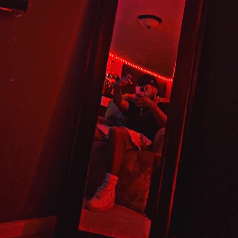 🥀Tony ‮ ‎‮ ‮ ‎‮ ‎‮ 𖤐 (@solowtony) | Snapchat Stories, Spotlight & Lenses