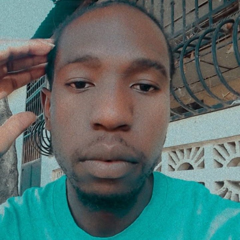 Sonel Faoutine (@sonel_faoutine) | Snapchat Stories, Spotlight & Lenses