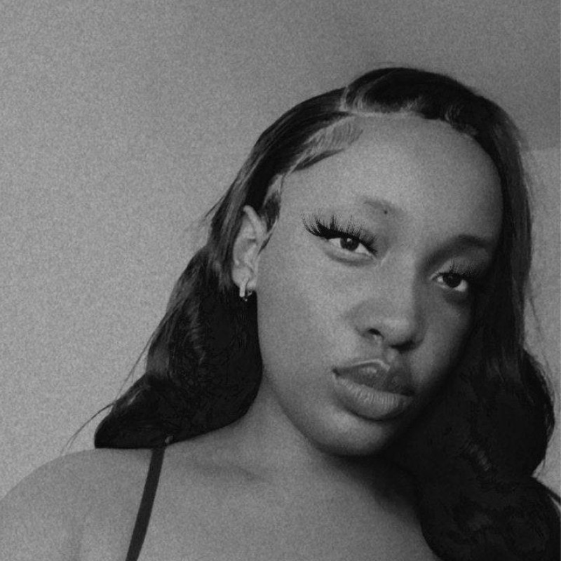 Niah 🎀 💛 (@sonia_xox0) | Snapchat Stories, Spotlight & Lenses