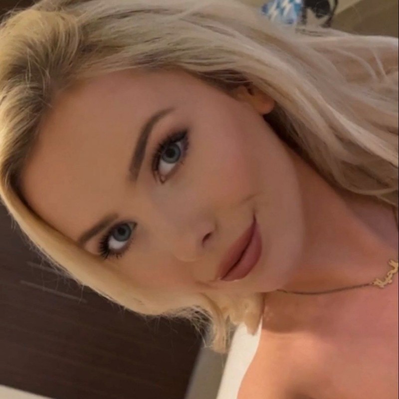 Sonia Scott (@soniascott) | Snapchat Stories, Spotlight & Lenses