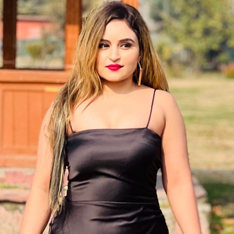 Sony Maan (@sony.maan) | Snapchat Stories, Spotlight & Lenses