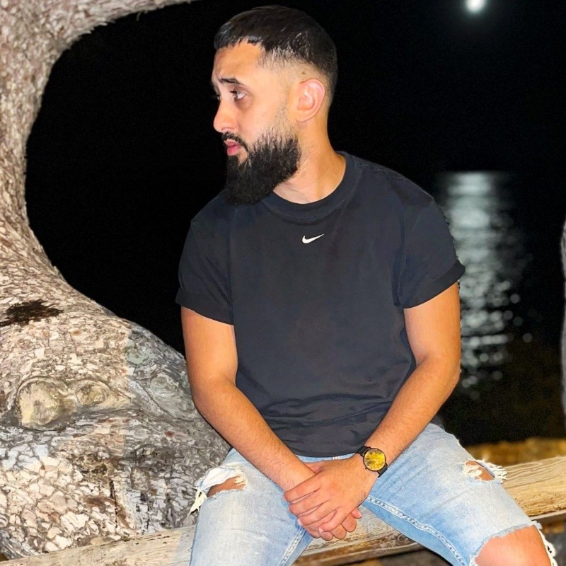 LE So Dans Le Sud ☀️ (@sophian_walcott) | Snapchat Stories, Spotlight ...