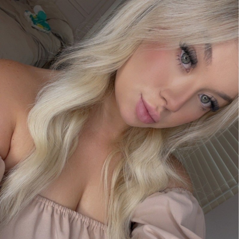 Sophie (@sophiebbysx) | Snapchat Stories, Spotlight & Lenses