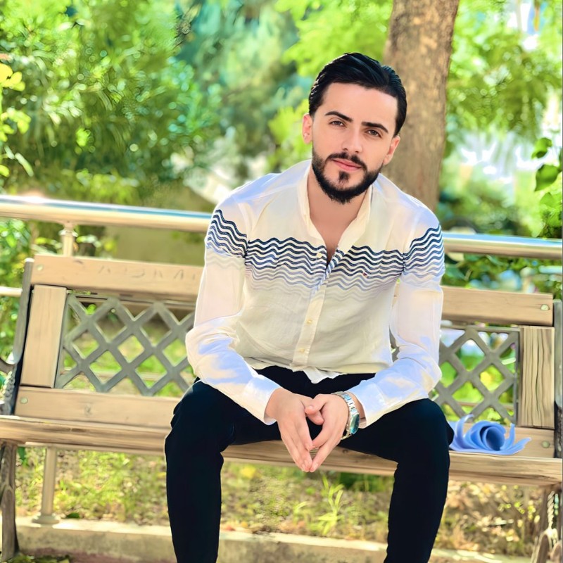 Soran Omar (@soran080) | Snapchat Stories, Spotlight & Lenses