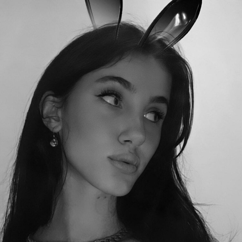 So (@sosoo_bear) | Snapchat Stories, Spotlight & Lenses