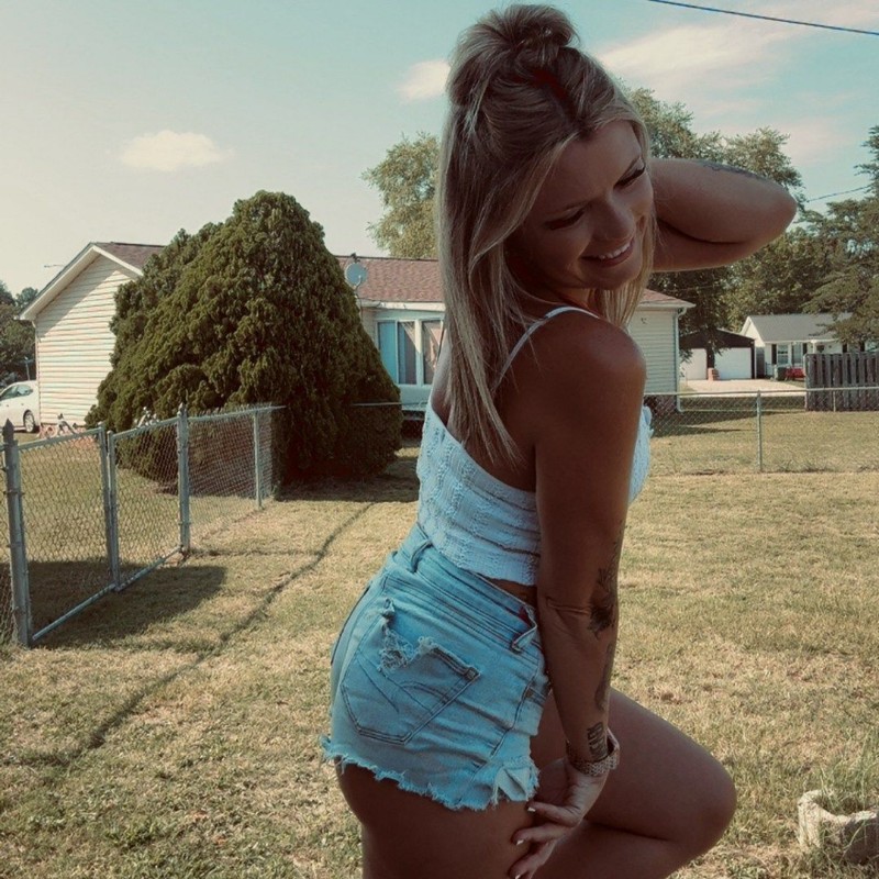 Kelsee💋 (@southern_kelsee) | Snapchat Stories, Spotlight & Lenses