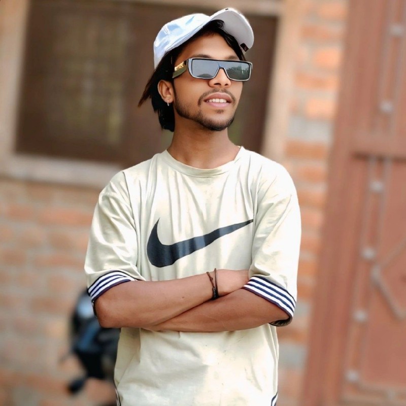 Soyab Faroki (@soyabfaroki) | Snapchat Stories, Spotlight & Lenses