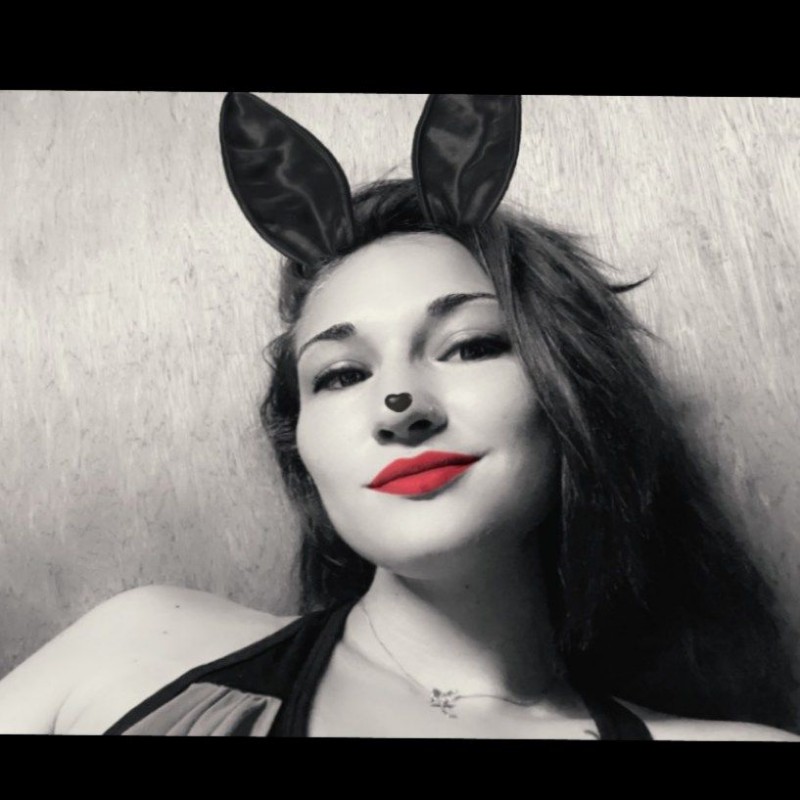 Queen Marie Spicebunni Snapchat Stories Spotlight And Lenses