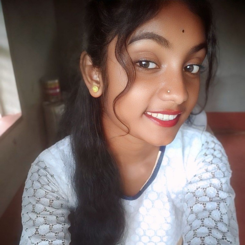 Sriparna Ghosh (@sriparnagho2025) | Snapchat Stories, Spotlight & Lenses