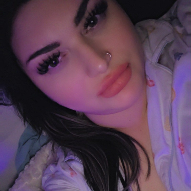 Stacey 💖 👠 ♎️ 🤎🌹⭐️🔥🎀 (@staceyg89x) | Snapchat Stories, Spotlight & Lenses