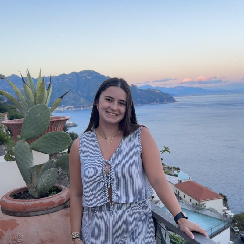 stephanie mudgett (@stephanie_mud) | Snapchat Verhalen, Spotlight en Lenzen