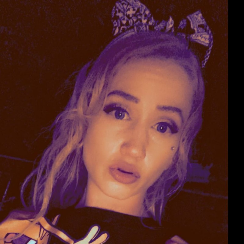 Strawberry Shortcake (@stepheniemarcia) | Snapchat Verhalen, Spotlight ...