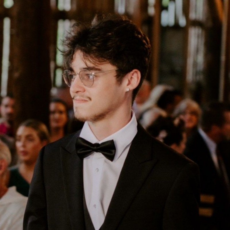 storchnick (@storchnick) | Snapchat Stories, Spotlight & Lenses